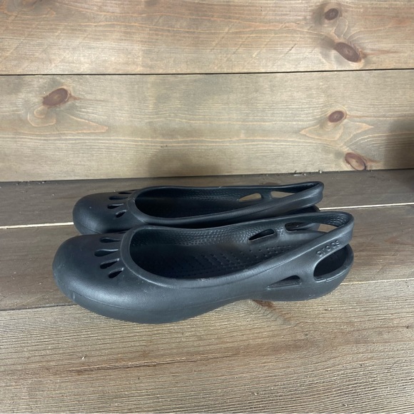 CROCS | Shoes | Crocs Kadee Womens Size 7 Shoes Black Rubber Slip On ...